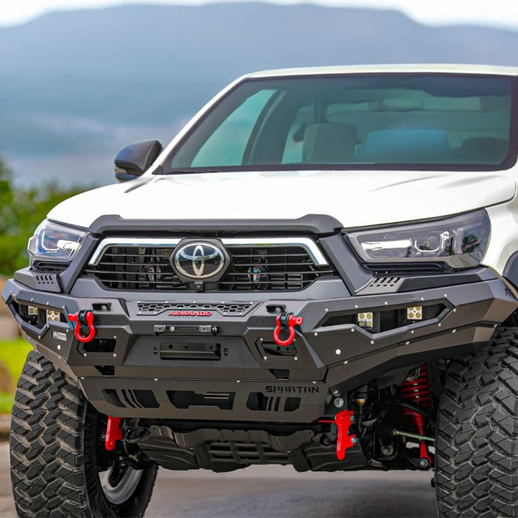 Fire4X4 Front Bumper for Toyota Hilux - ROAVION - Powered by AutoBacs India