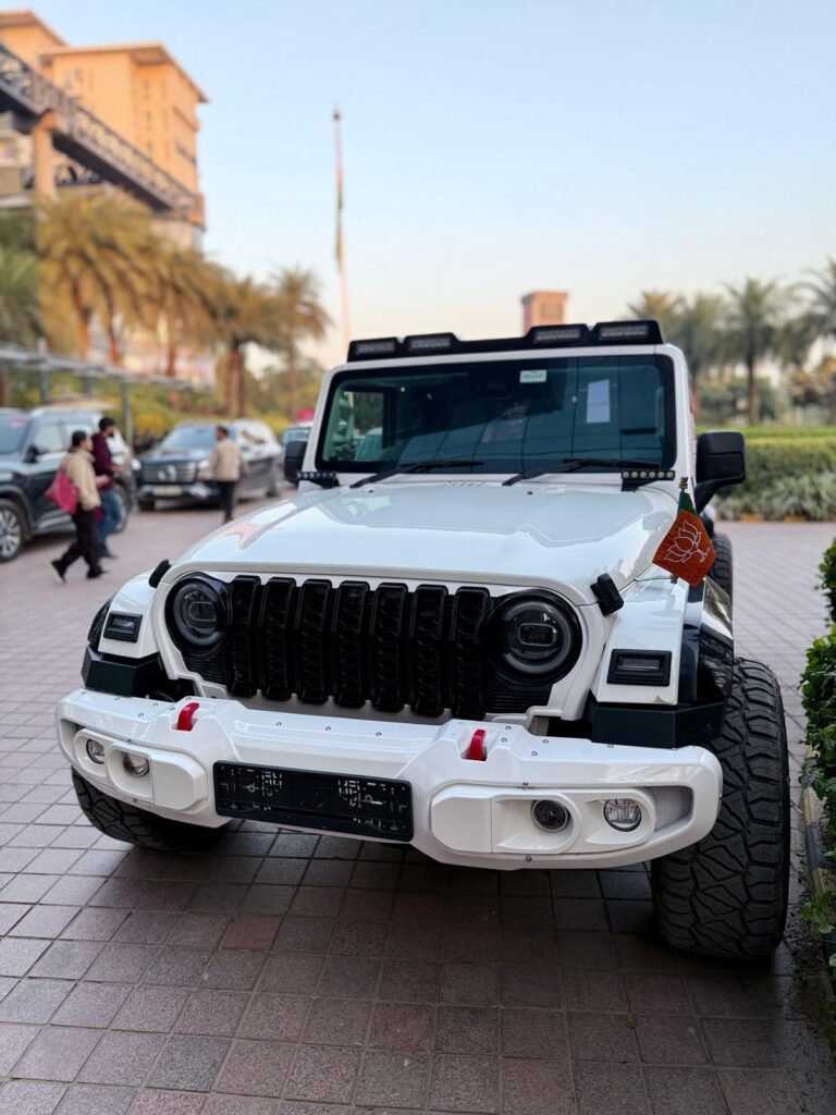Mahindra Thar ROXX Wrangler Style Imported ABS Grill - AutoBacs India