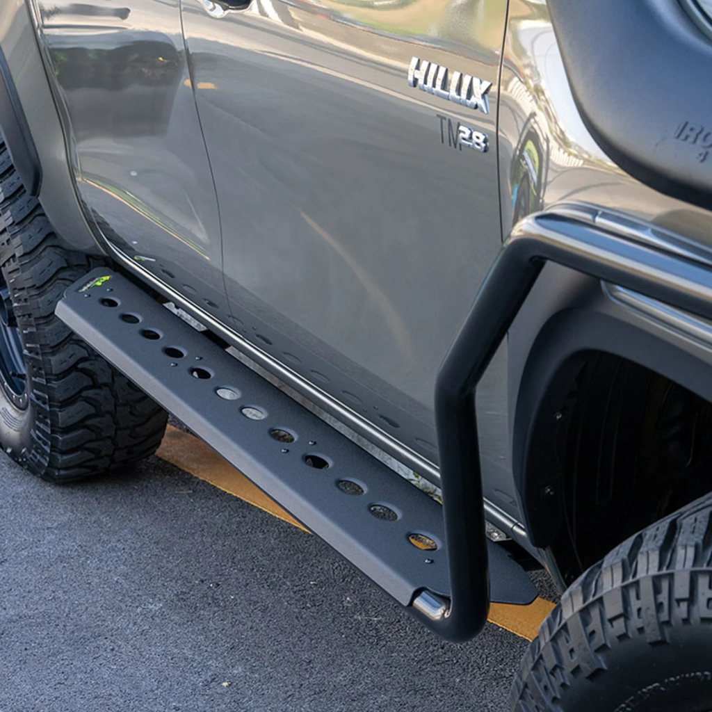 Ironman Side Steps – Dimple Step Design For Toyota Hilux - ROAVION ...
