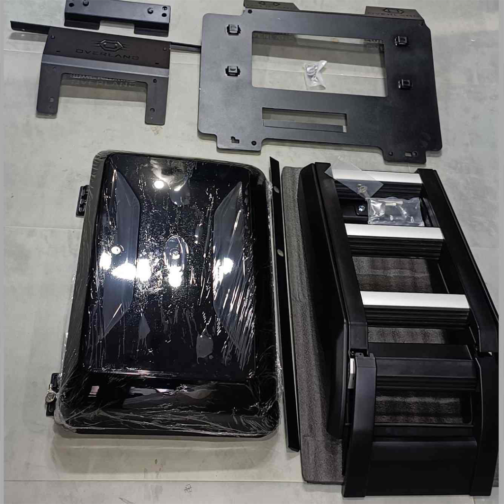Mahindra Thar ROXX Defender-Style Storage Box and Side Ladder - ROAVION ...