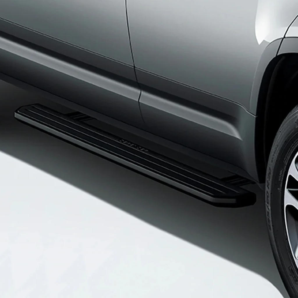 Defender 110 electric side steps - ROAVION - Powered by AutoBacs India